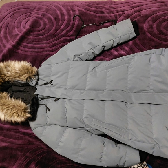 TNA | Jackets & Coats | Aritzia Tna Winter Powder Parka Jacket | Poshmark